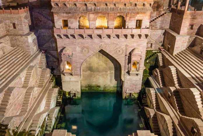 30 Images of Indian Stepwell that will leave you stumped – Earth is ...