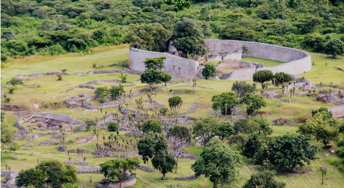 Great Zimbabwe: Stone Ruins of a Civilization – Earth is Mysterious